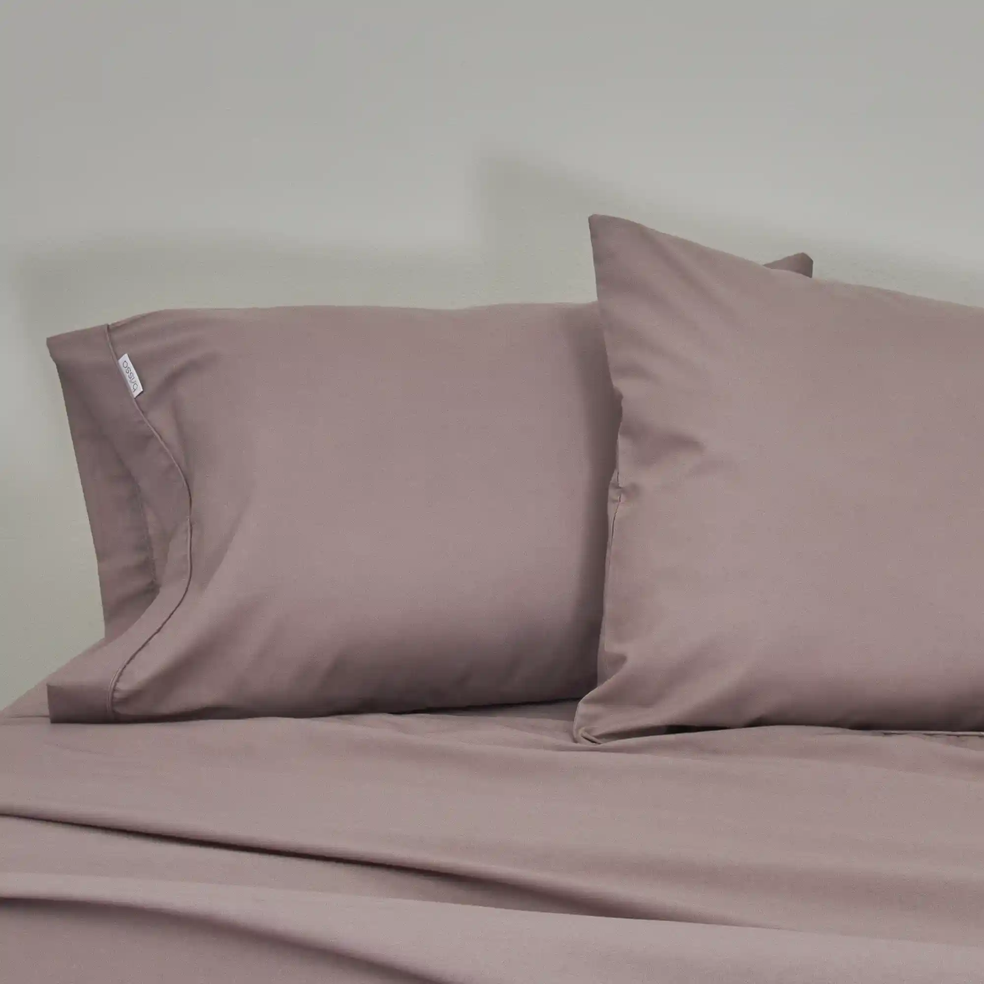 Juego de sábanas 144 hilos con embone malva brezo